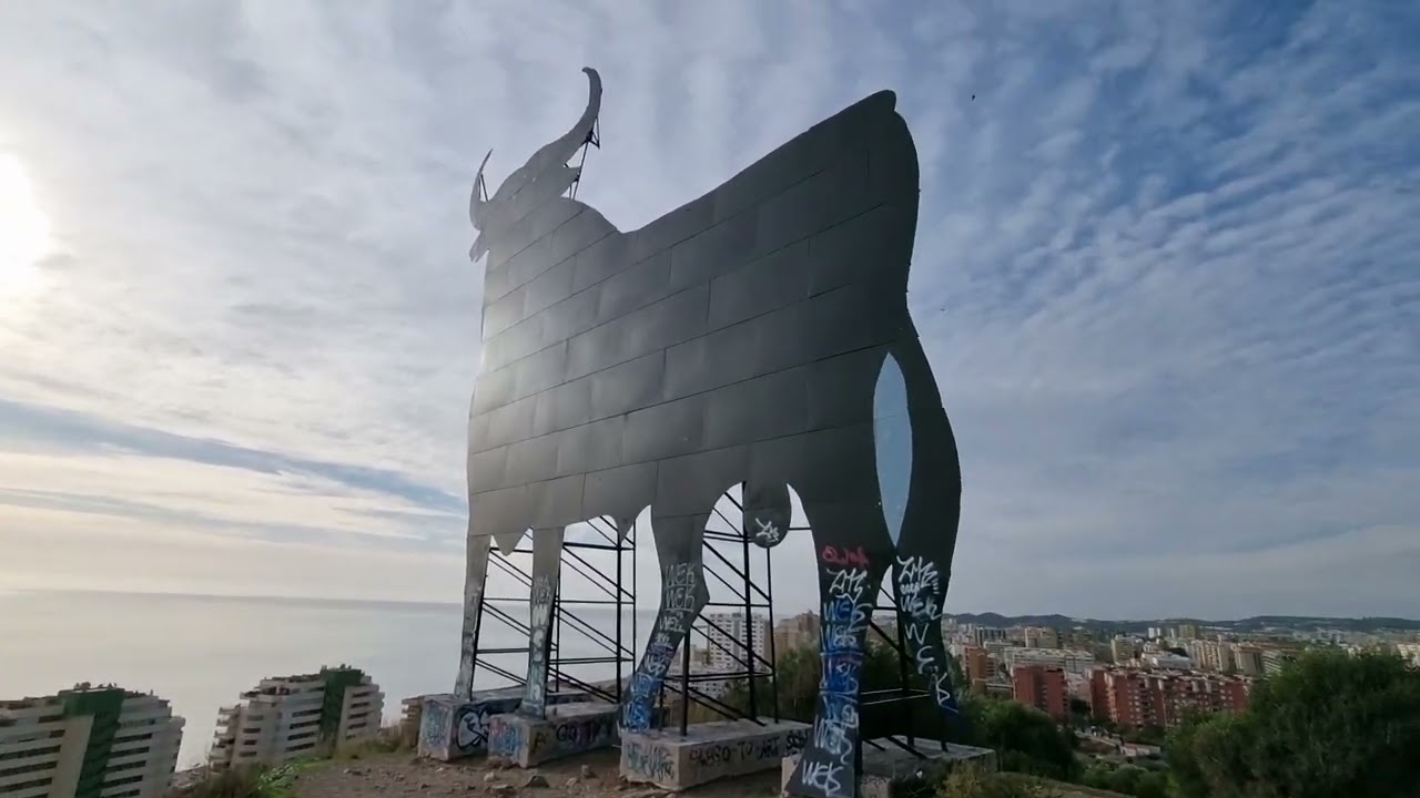 Descubre la belleza de Toro Fuengirola: Guía completa para tu próxima ...